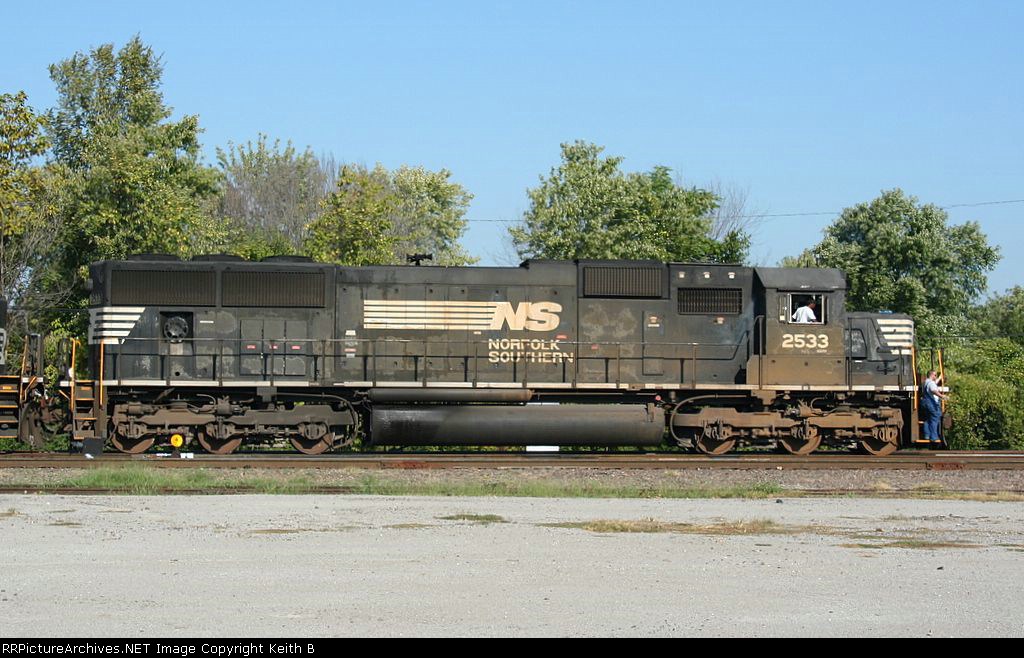 NS 2533